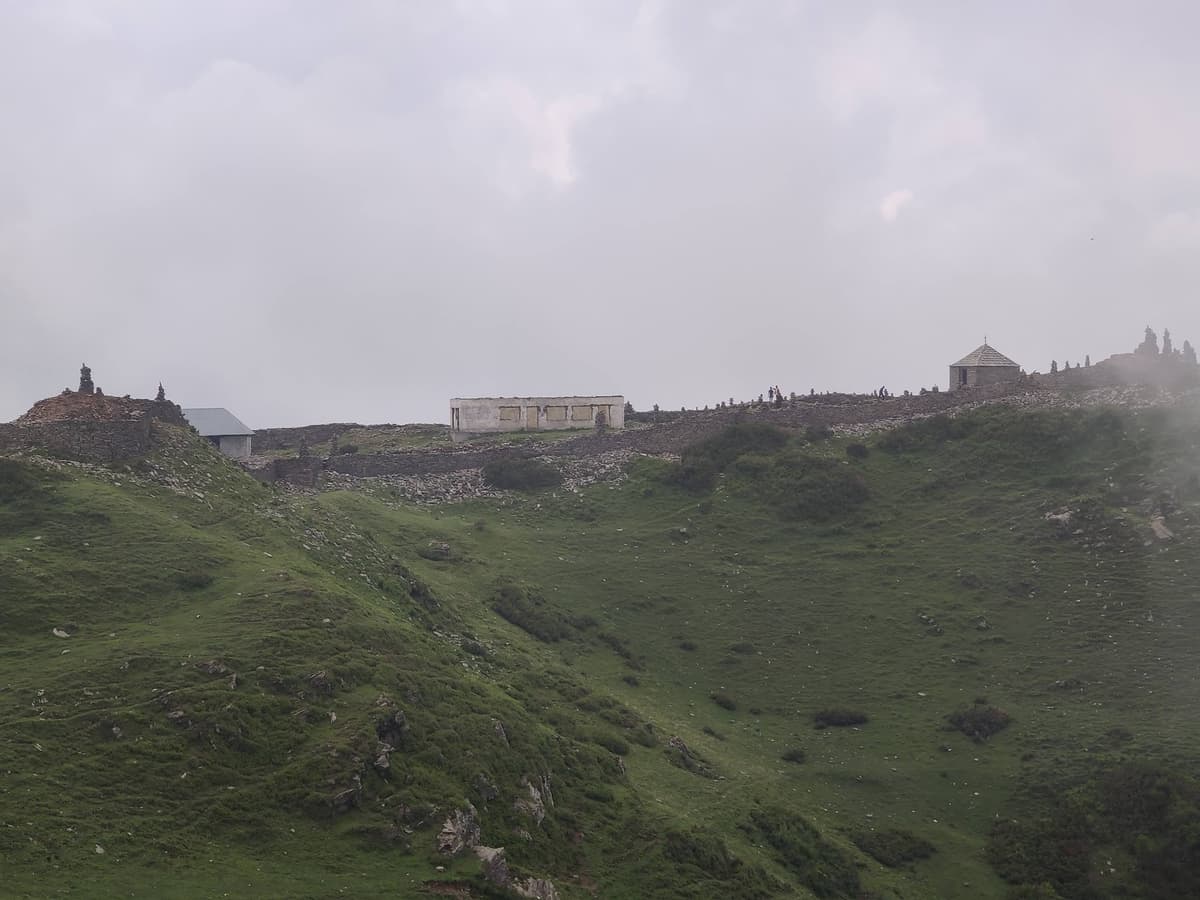 Raghupur Fort Trek - Things to Do in Jibhi Valley